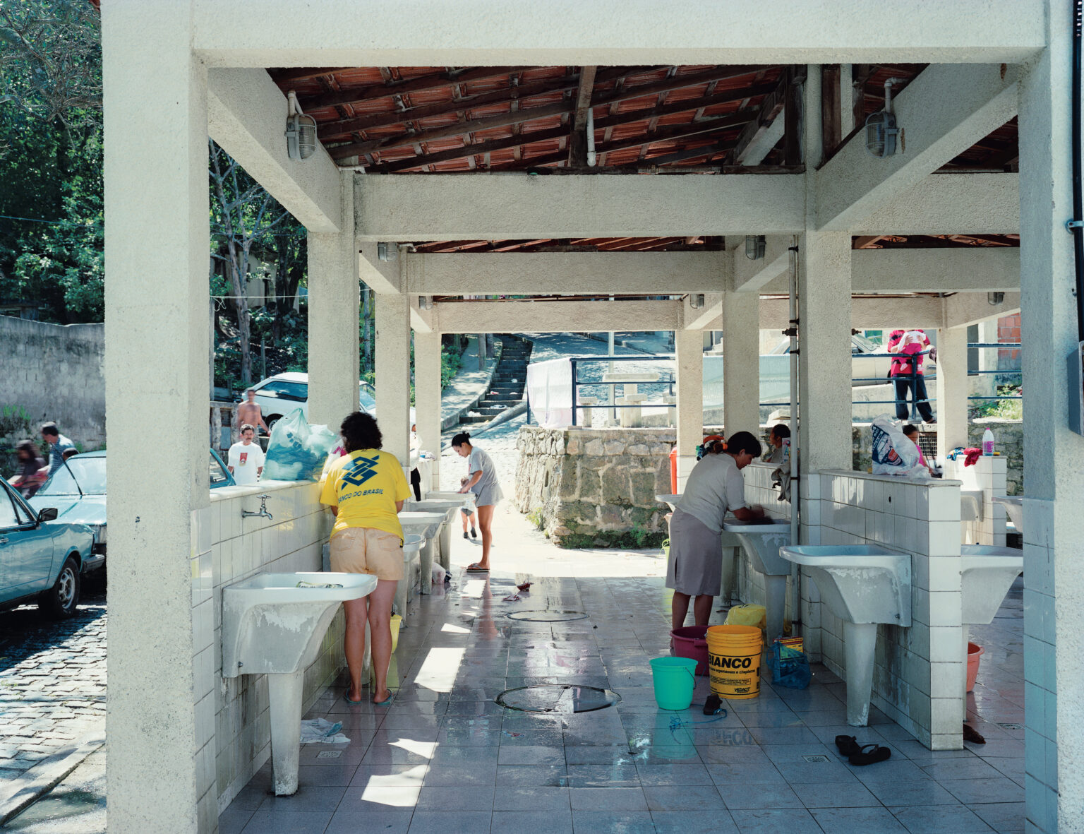 Favela-Bairro Projects - designlikeyougiveadamn.com