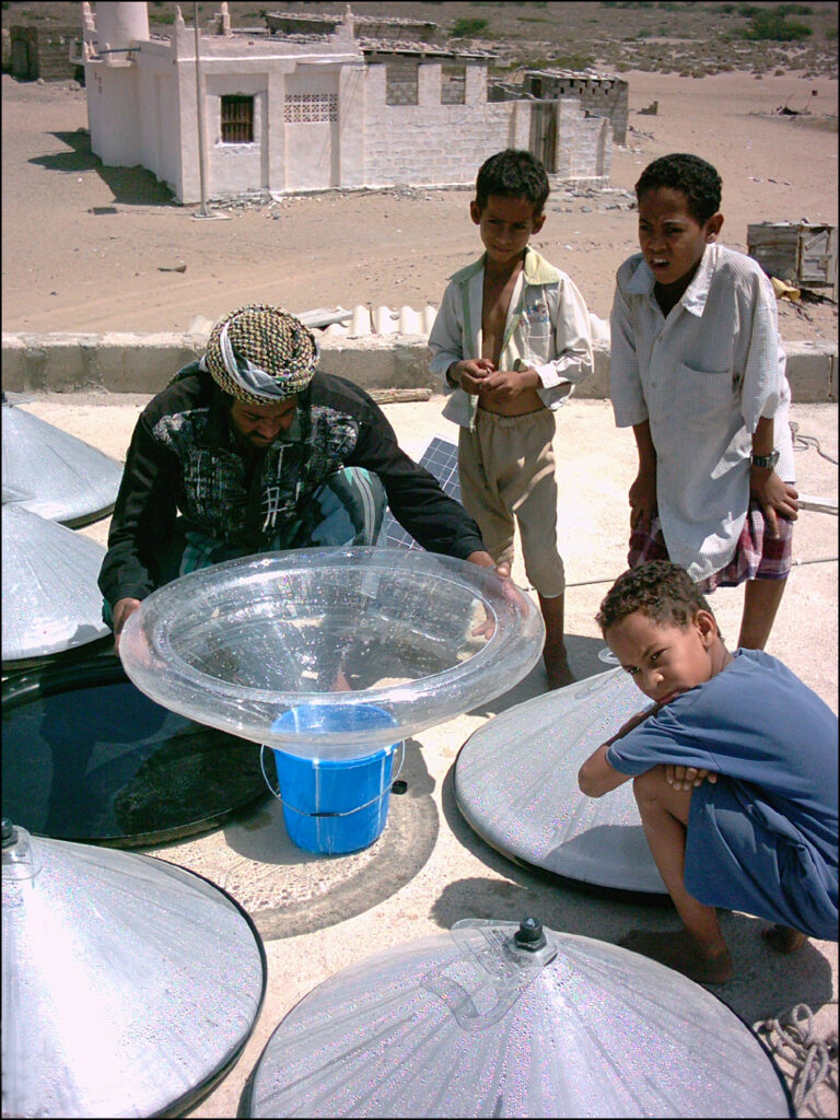 Watercone - designlikeyougiveadamn.com